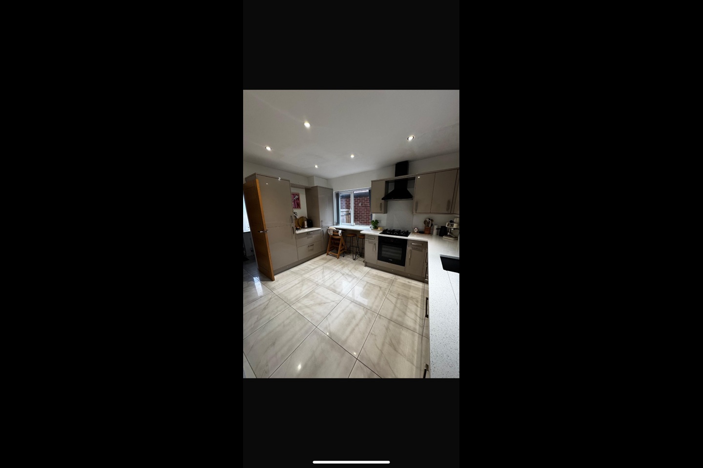 Hackenthorpe - 3 Bed Semi-Detached House, Hackenthorpe, S12 - To Rent ...