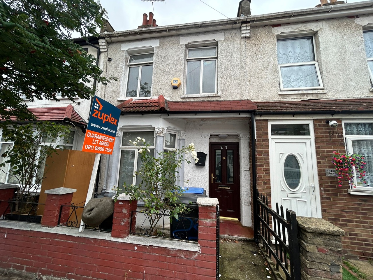 London - 4 Bed Terraced House, Raynham Avenue, N18 - To Rent Now for £ ...