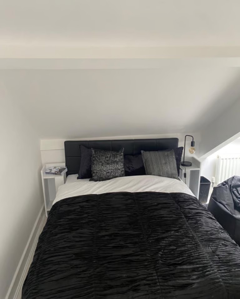 Newcastle Upon Tyne - Room in a Shared House, Sidney Grove, NE4 - To ...