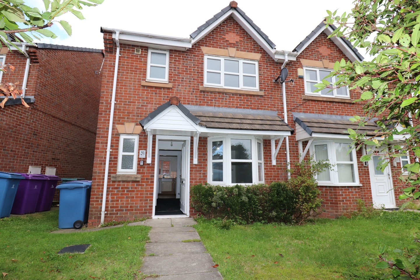 Liverpool - 3 Bed Semi-Detached House, Higher Lane, L9 - To Rent Now ...