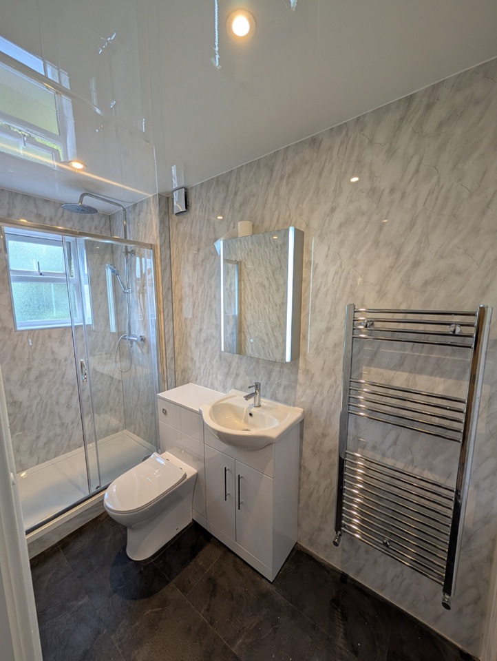 Gamesley, Glossop - 2 Bed Detached House, Glossop Road, SK13 - To Rent ...