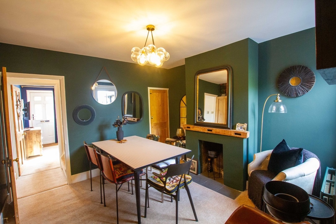Bramley, Guildford - Room in a Shared House, Victoria Cottages, GU5 ...
