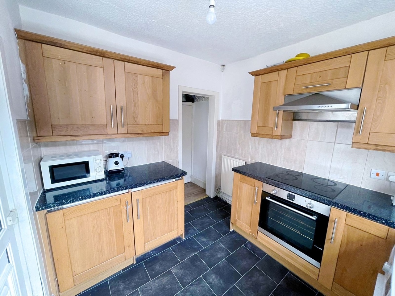 Salford - Room in a Shared House, Fitzwarren Street, M6 - To Rent Now ...