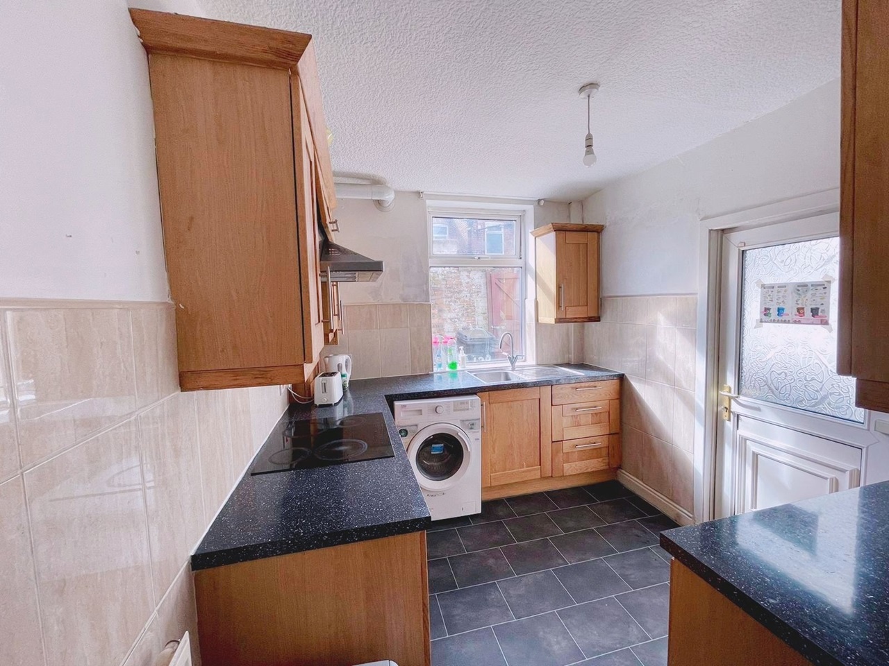 Salford - Room in a Shared House, Fitzwarren Street, M6 - To Rent Now ...