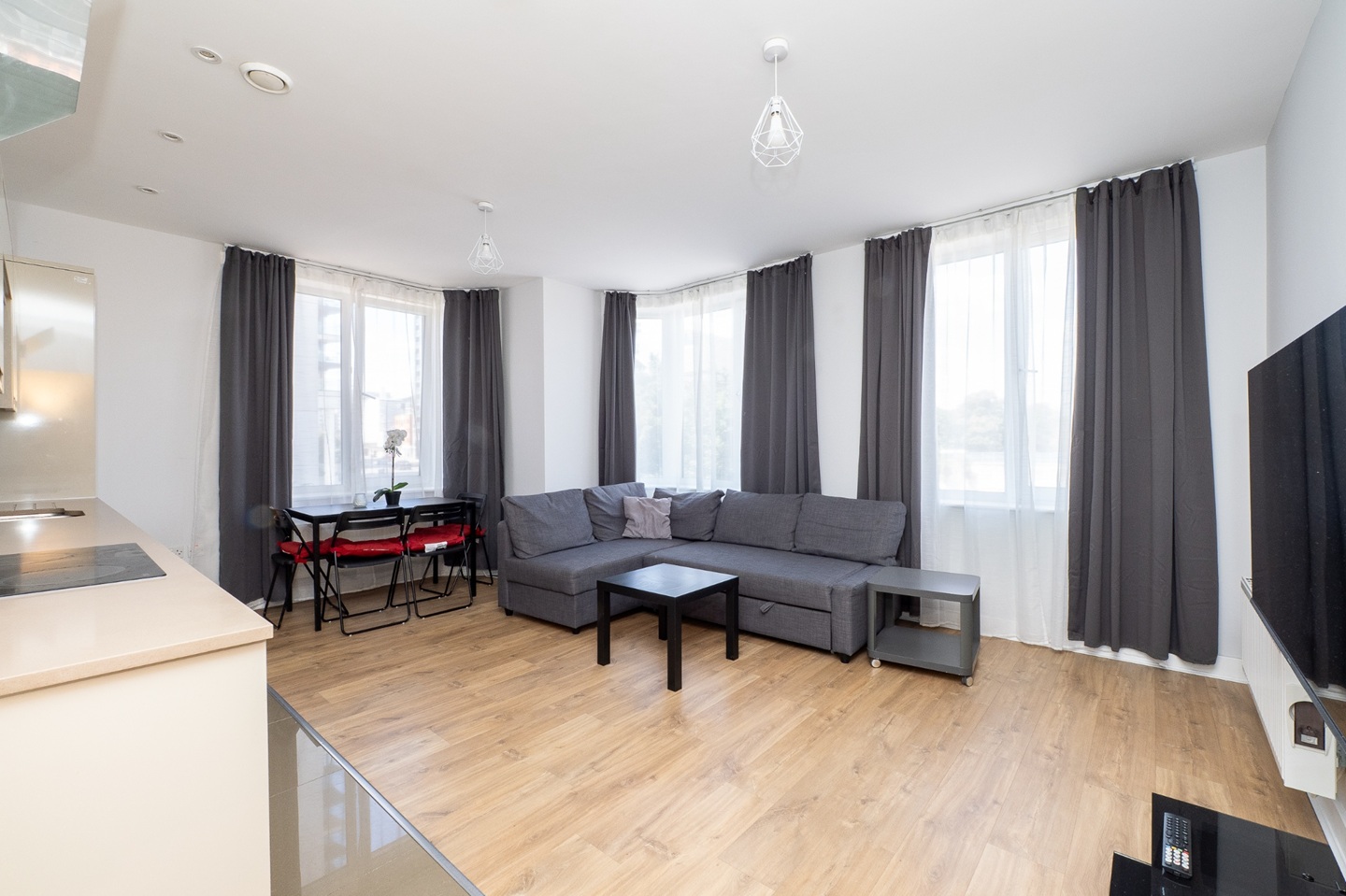 Sutton - 2 Bed Flat, Leben Court, SM1 - To Rent Now for £1,950.00 p/m