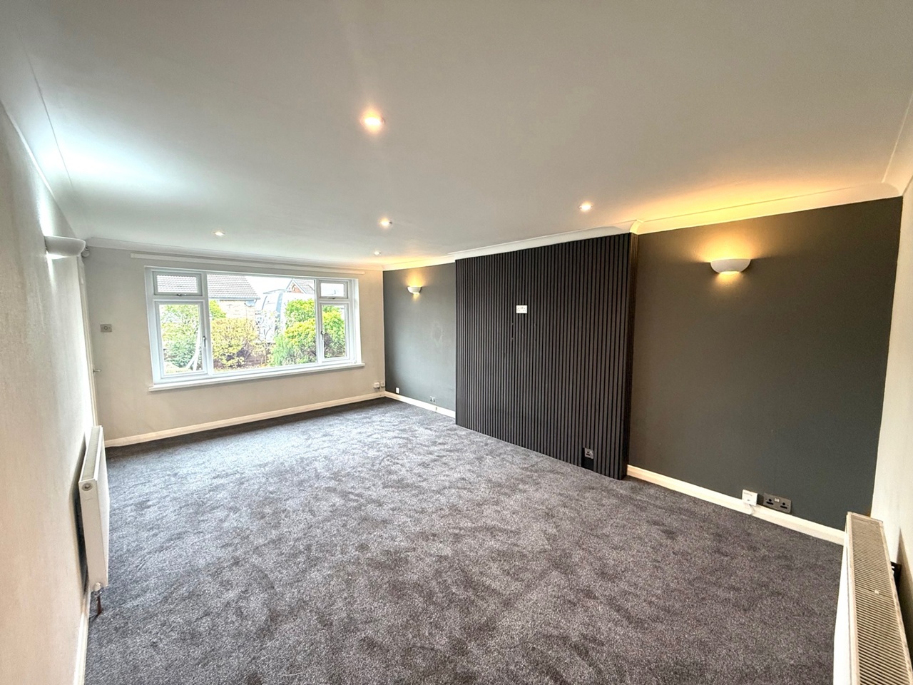 Netherton, Wakefield - 3 Bed Bungalow, Oakland Drive, WF4 - To Rent Now ...