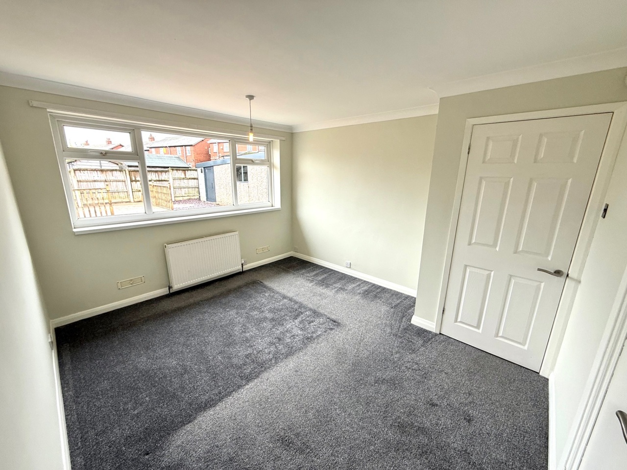 Netherton, Wakefield - 3 Bed Bungalow, Oakland Drive, WF4 - To Rent Now ...