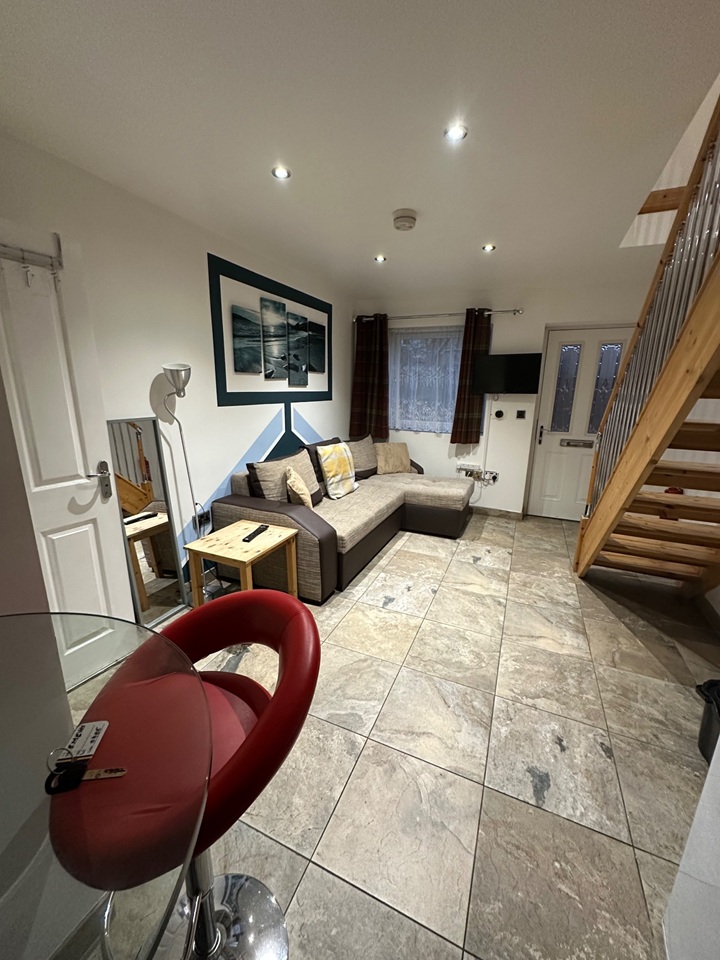 Cambridge - 1 Bed Flat, Labs, CB1 - To Rent Now for £1,375.00 p/m