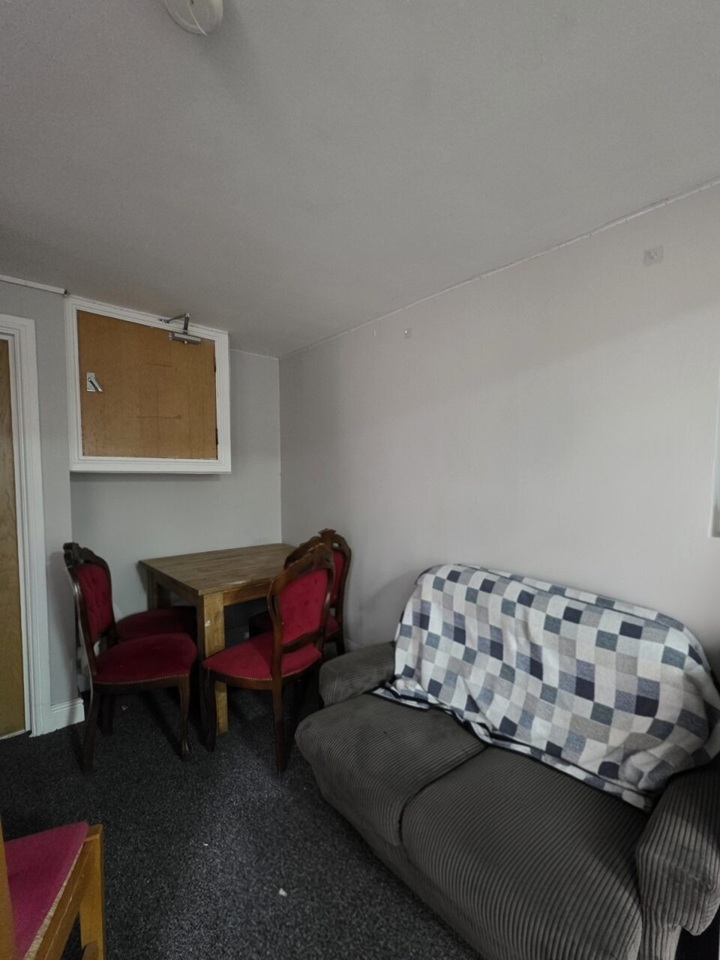 Cardiff - 8 Bed Semi-Detached House, Rhymney Terrace, CF24 - To Rent ...