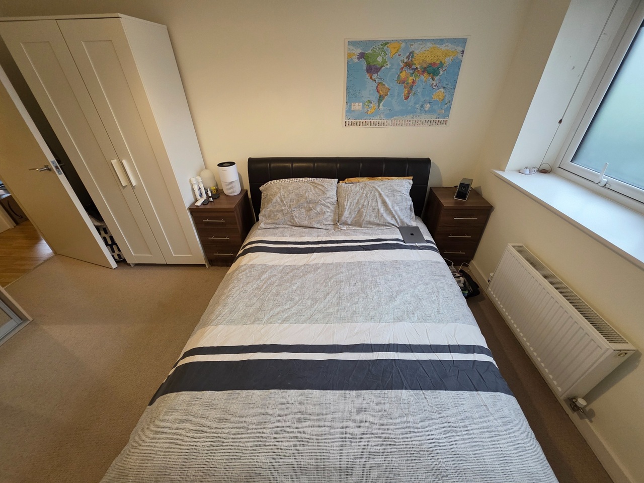 London - 1 Bed Flat, Bow Common Lane, E3 - To Rent Now for £1,700.00 p/m
