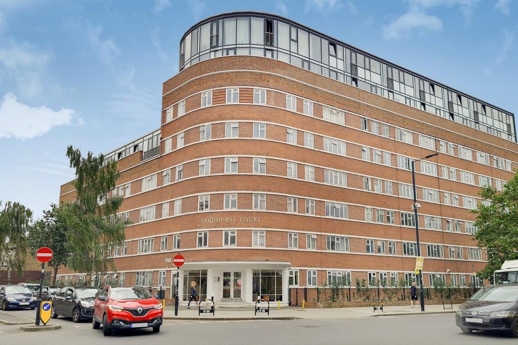 London - 2 Bed Flat, Acre Lane, SW2 - To Rent Now for £2,050.00 p/m