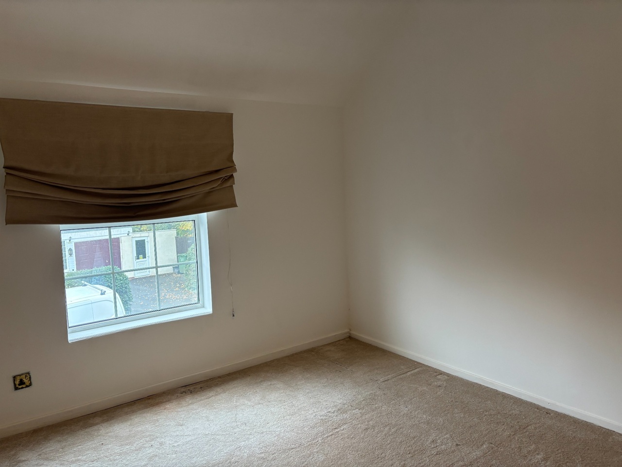Solihull - 2 Bed Semi-Detached House, Castle Lane, B92 - To Rent Now ...