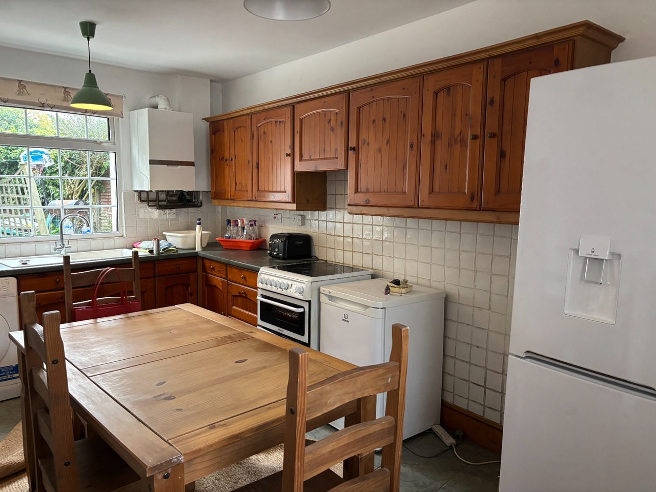 Solihull - 2 Bed Semi-Detached House, Castle Lane, B92 - To Rent Now ...