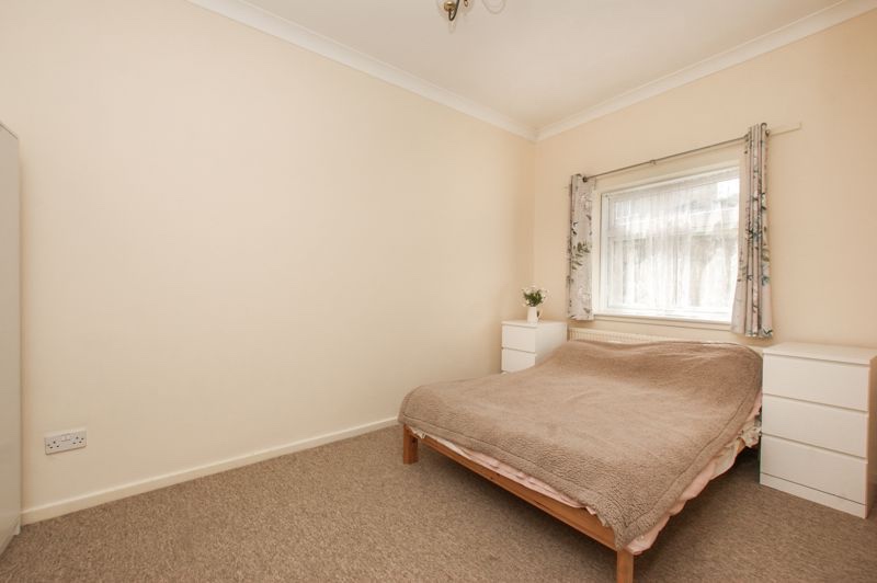 Twerton, Bath - 2 Bed Flat, High Street, BA2 - To Rent Now for £1,600. ...