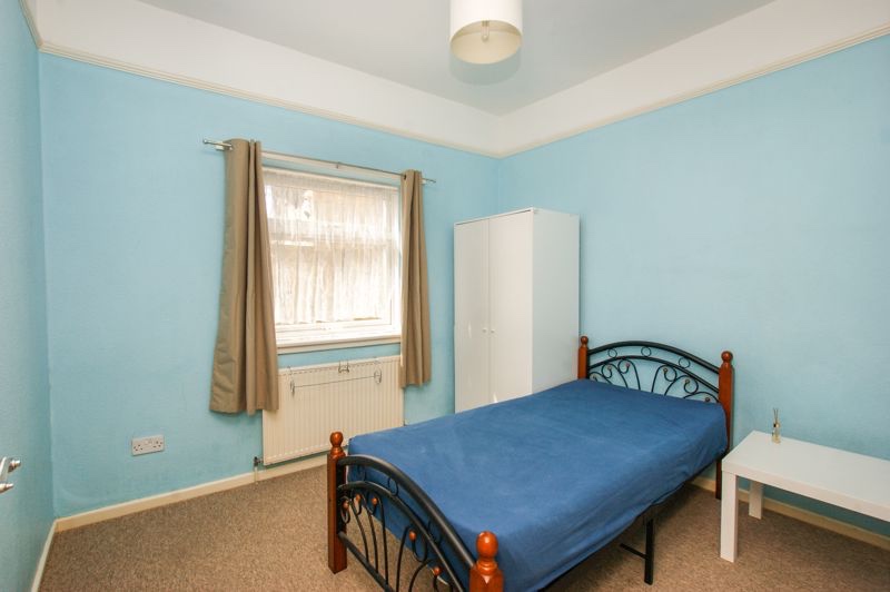 Twerton, Bath - 2 Bed Flat, High Street, BA2 - To Rent Now for £1,600. ...