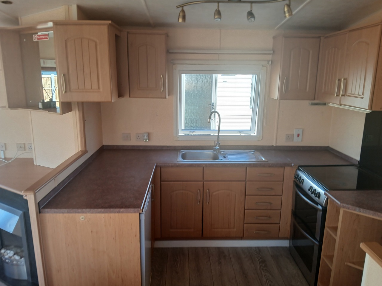 Billingshurst - 2 Bed Mobile Home, Kingfisher Farm, RH14 - To Rent Now ...