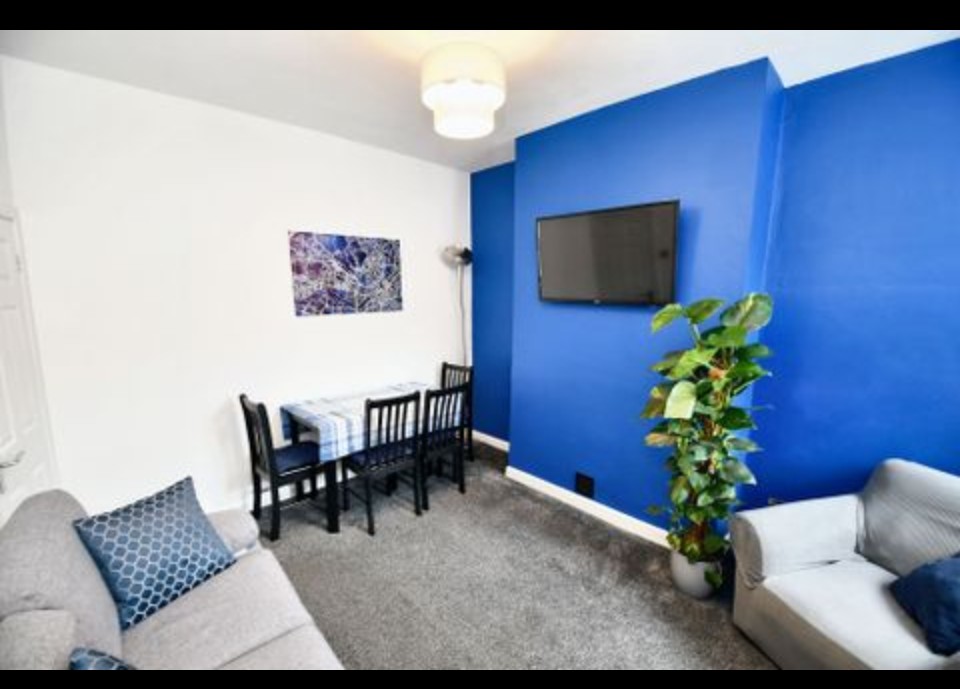 Salford - 2 Bed Terraced House, Fitzwarren Street, M6 - To Rent Now for ...