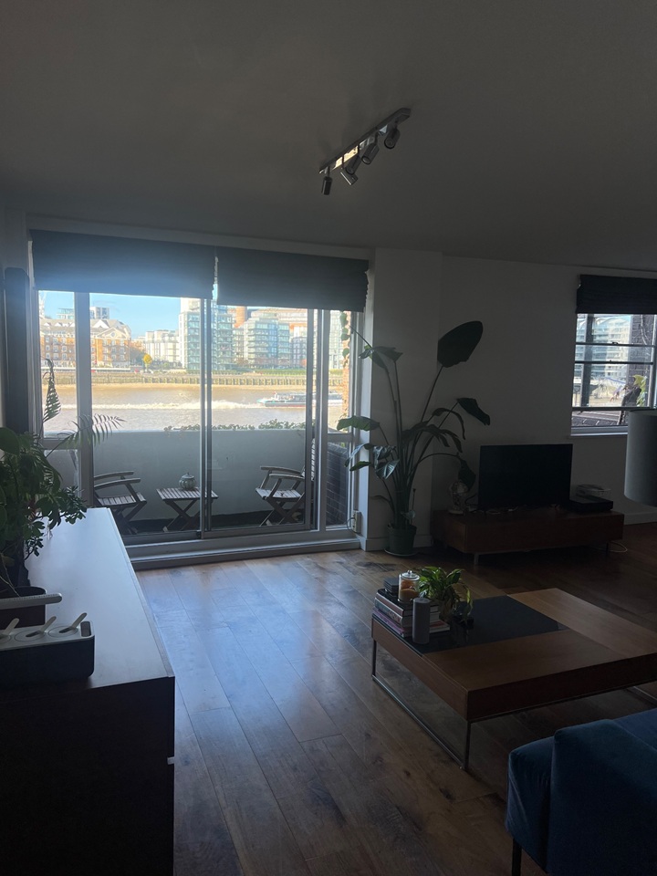 London - 2 Bed Flat, Valiant House, SW11 - To Rent Now for £3,000.00 p/m