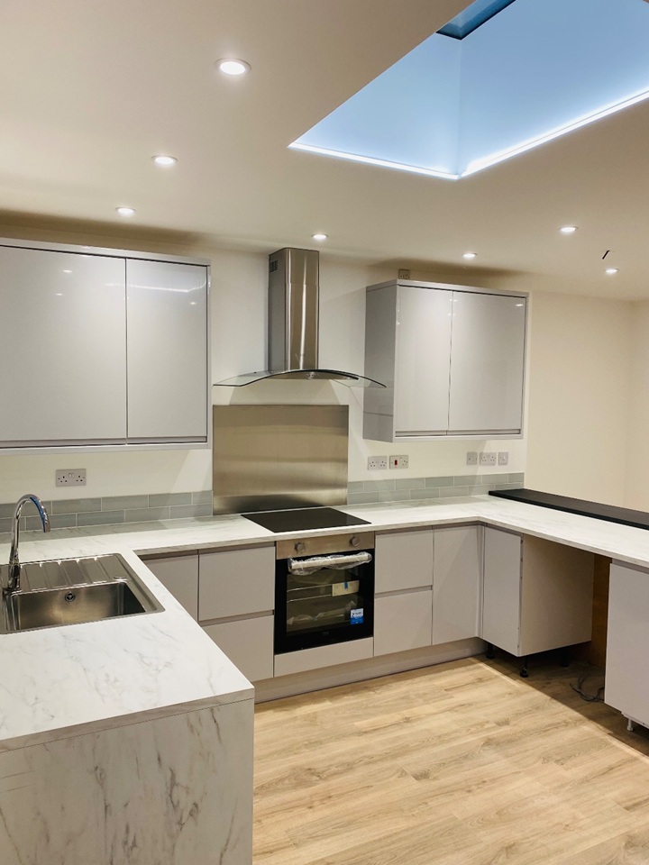 Shelfield, Walsall - 3 Bed End Terrace, New Street, WS4 - To Rent Now ...