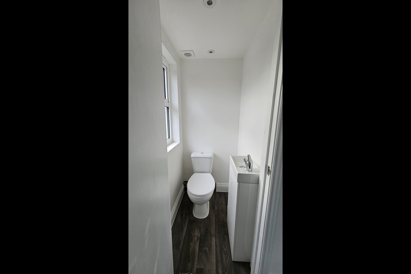 London - 3 Bed Flat, Mabley Street, E9 - To Rent Now for £2,595.00 p/m