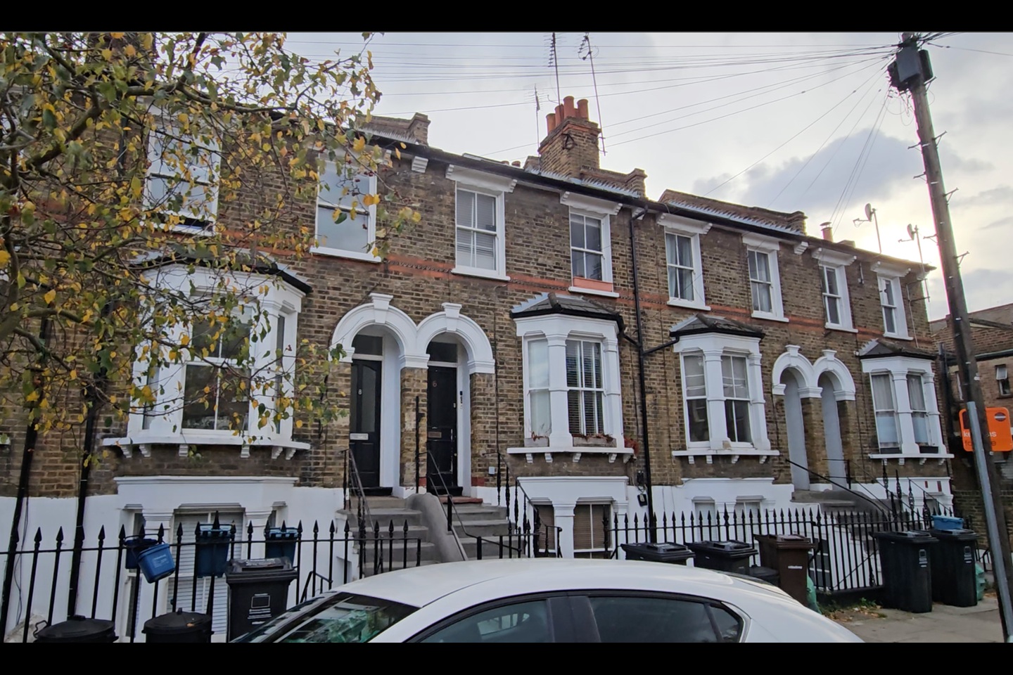 London - 3 Bed Flat, Mabley Street, E9 - To Rent Now for £2,595.00 p/m