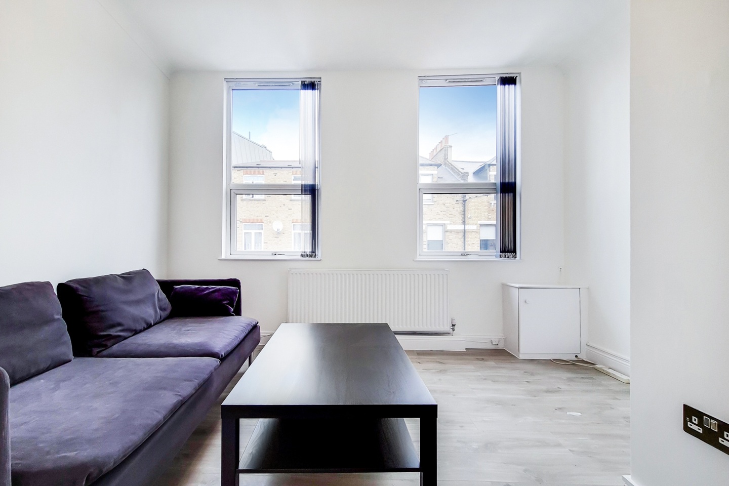 London - 1 Bed Flat, Southampton Way, SE5 - To Rent Now for £1,680.00 p/m