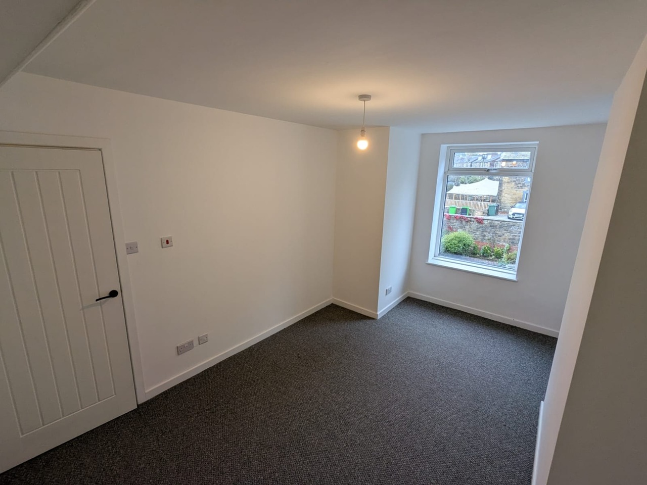 Morley - 2 Bed Terraced House, Scatcherd Buildings, LS27 - To Rent Now ...