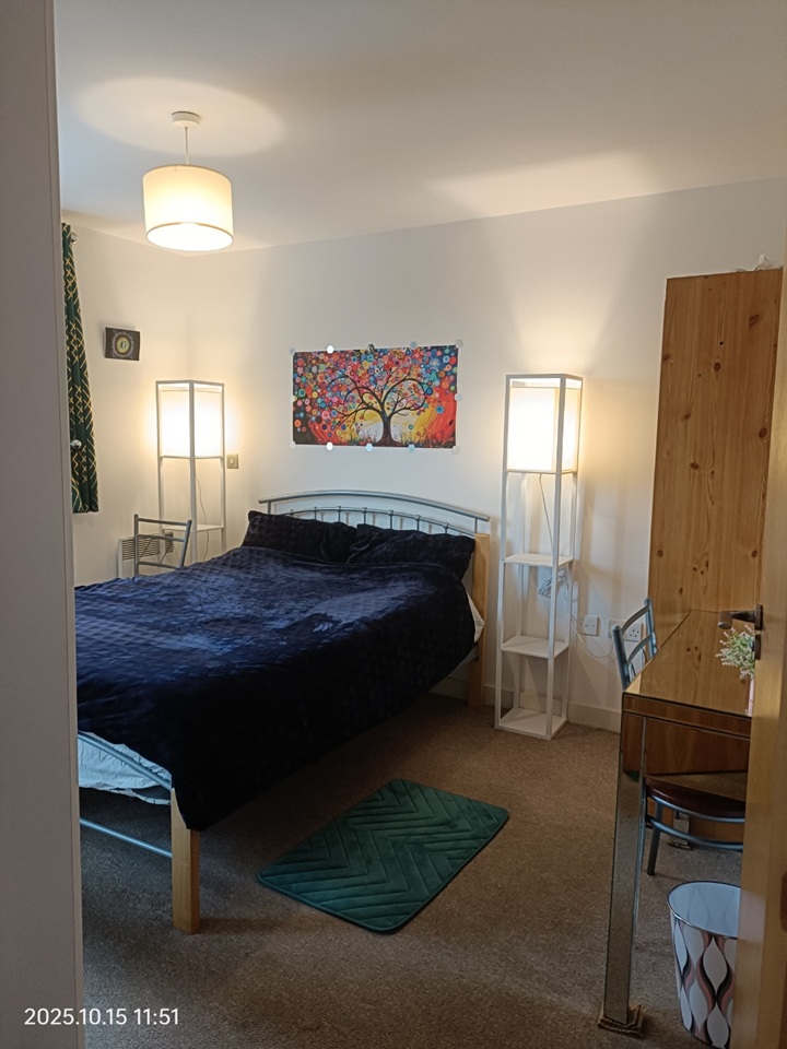 Manchester - 2 Bed Flat, Lord Street, M4 - To Rent Now for £1,500.00 p/m