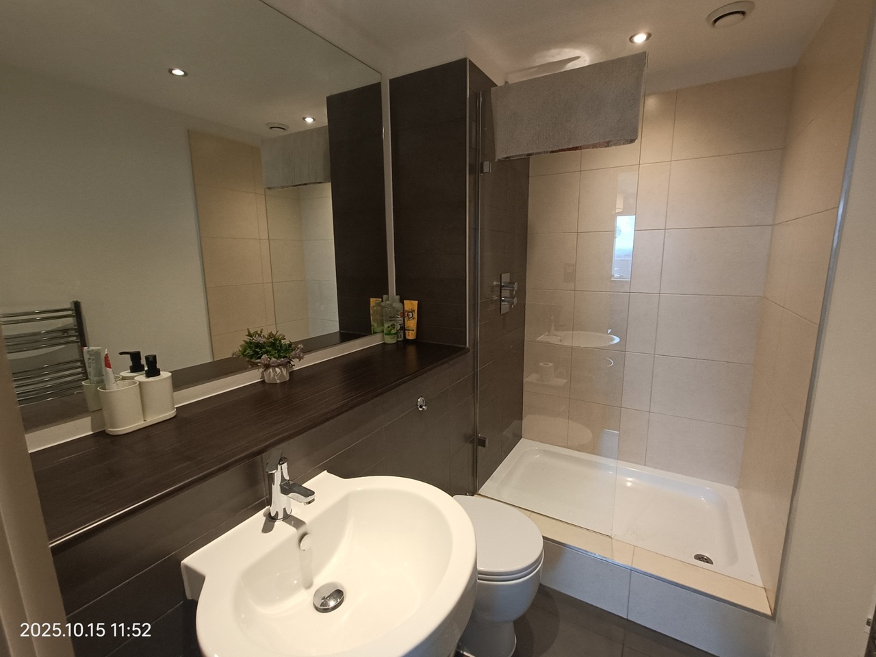 Manchester - 2 Bed Flat, Lord Street, M4 - To Rent Now for £1,500.00 p/m