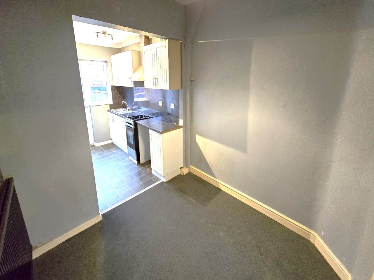 Cudworth, Barnsley - 2 Bed Terraced House, Churchfield Avenue, S72 - To ...