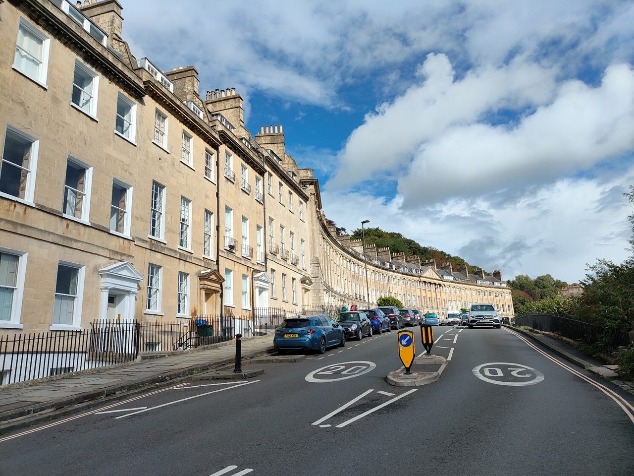 Bath - 2 Bed Flat, Camden Crescent, BA1 - To Rent Now for £1,495.00 p/m