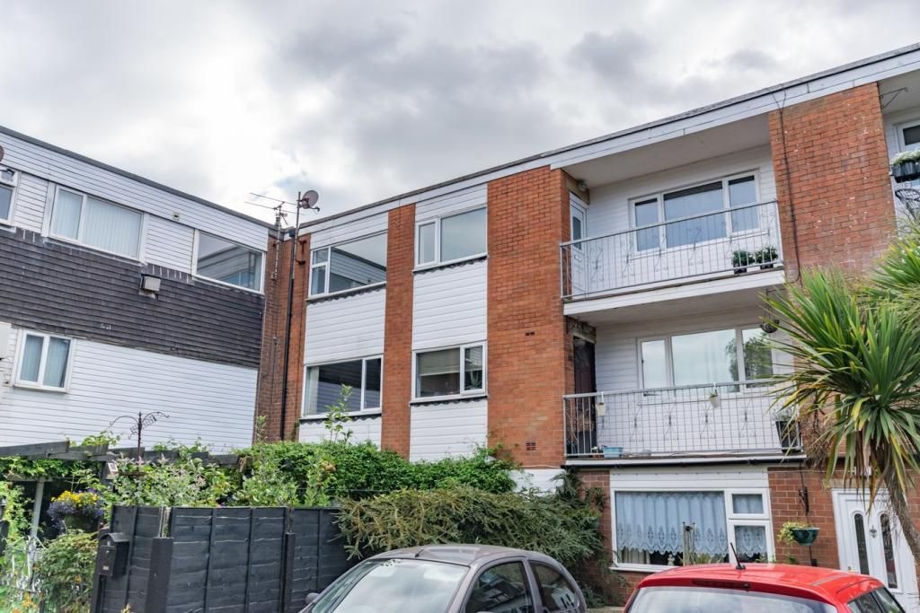 Lytham St. Annes - 2 Bed Flat, Bridge Court, FY8 - To Rent Now for £795 ...