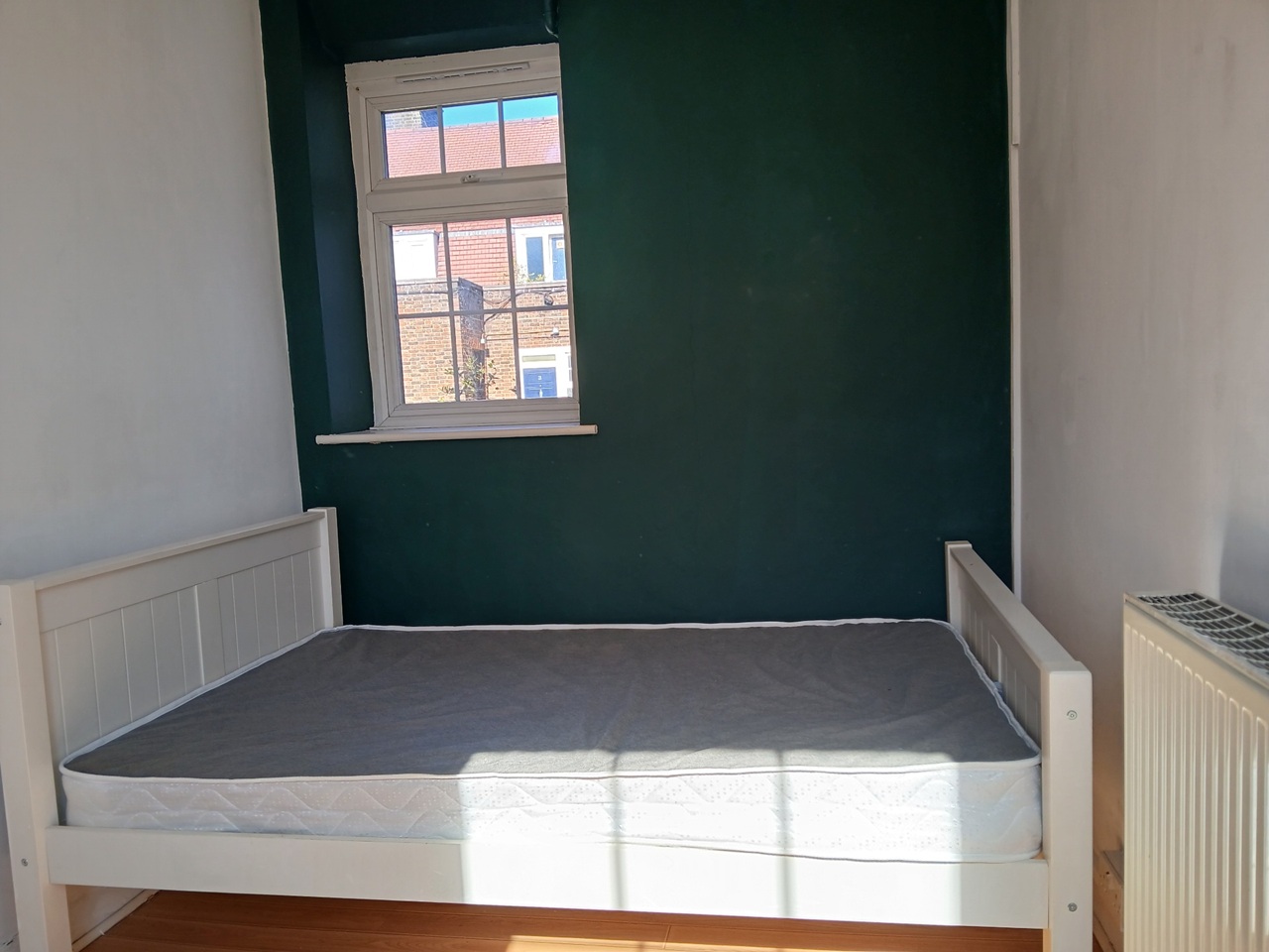 Sw82rz - Room in a Shared Flat, Newton House, SW8 - To Rent Now for £ ...