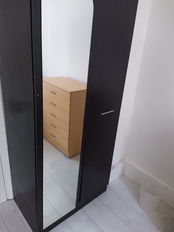 Bow Common Lane - Room in a Shared Flat, Devons Road, E3 - To Rent Now ...