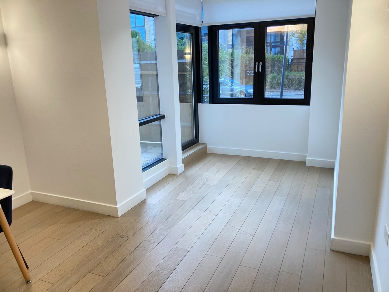 London - 2 Bed Flat, Brentford Syon Lane Station Area, TW8 - To Rent ...