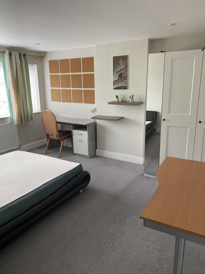 Exeter - 3 Bed Maisonette, Exeter, EX4 - To Rent Now for £2,300.00 p/m