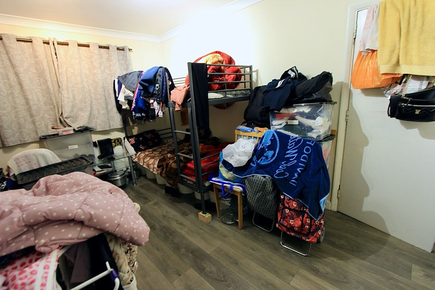 London - 1 Bed Flat, Colvin Road, E6 - To Rent Now for £1,550.00 p/m