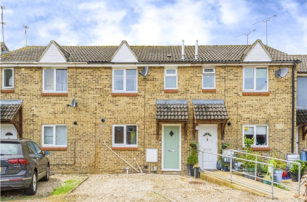 Swindon - 2 Bed Terraced House, Cloudberry Road, SN25 - To Rent Now for ...