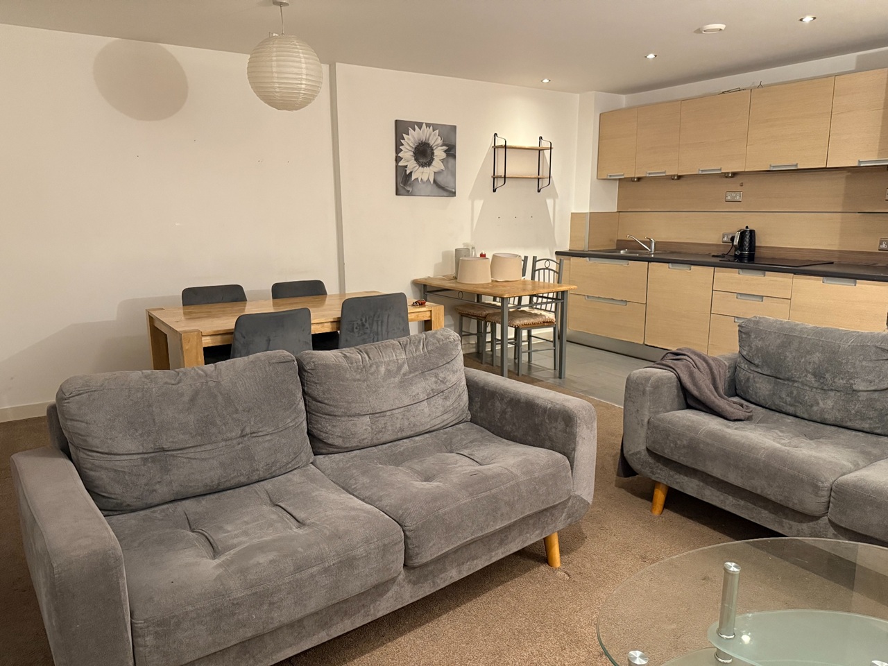 Manchester - 2 Bed Flat, Masson Place, M4 - To Rent Now for £1,250.00 p/m