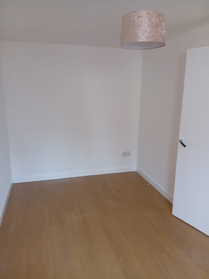 Cumbernauld, Glasgow - 2 Bed Terraced House, Darroch Way, G67 - To Rent ...
