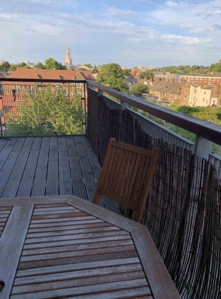 London - Room in a Shared Flat, Tarves Way, SE10 - To Rent Now for £850 ...