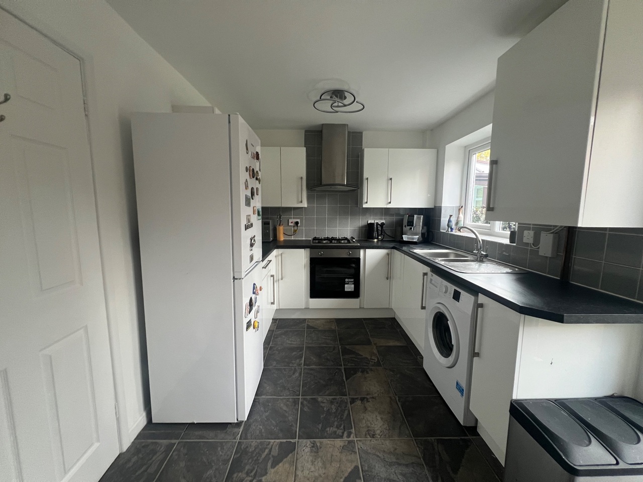 Chorley - 3 Bed Semi-Detached House, Yew Tree Close, PR7 - To Rent Now ...