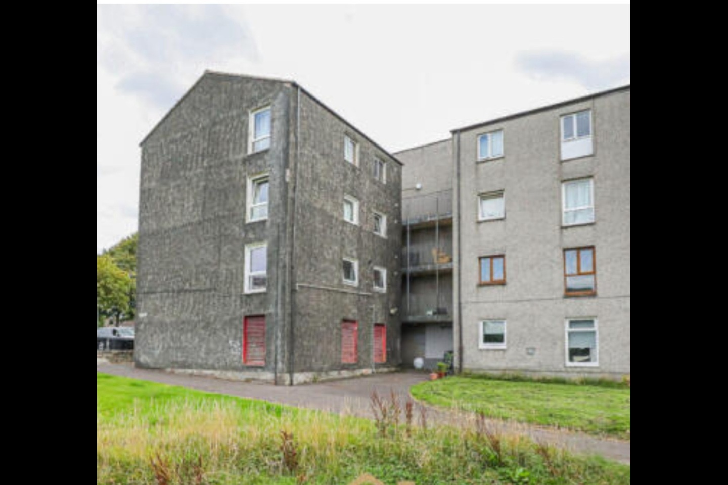 Cumbernauld, Glasgow - 1 Bed Flat, Abronhill, G67 - To Rent Now for £ ...