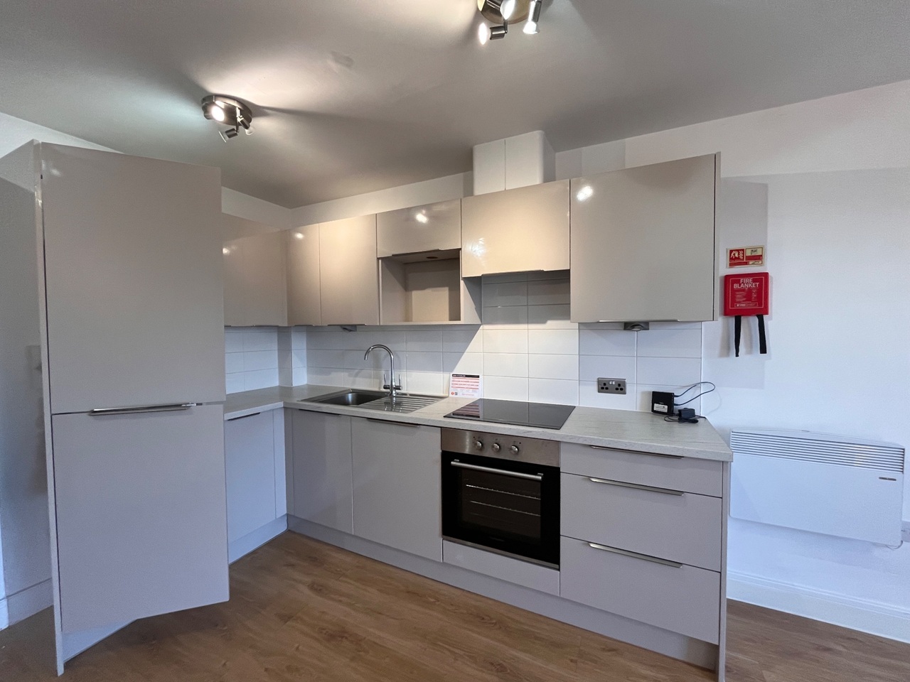 Liverpool - 1 Bed Flat, Liverpool, L8 - To Rent Now for £790.00 p/m