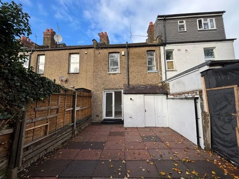 Harrow - 3 Bed Terraced House, Bruce Road, HA3 - To Rent Now for £2,500 ...
