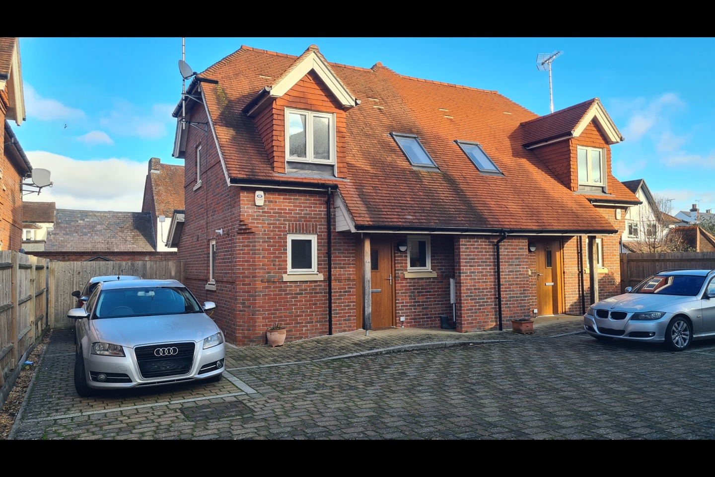 Pangbourne, Reading - 2 Bed Semi-Detached House, Shepard Place, RG8 ...