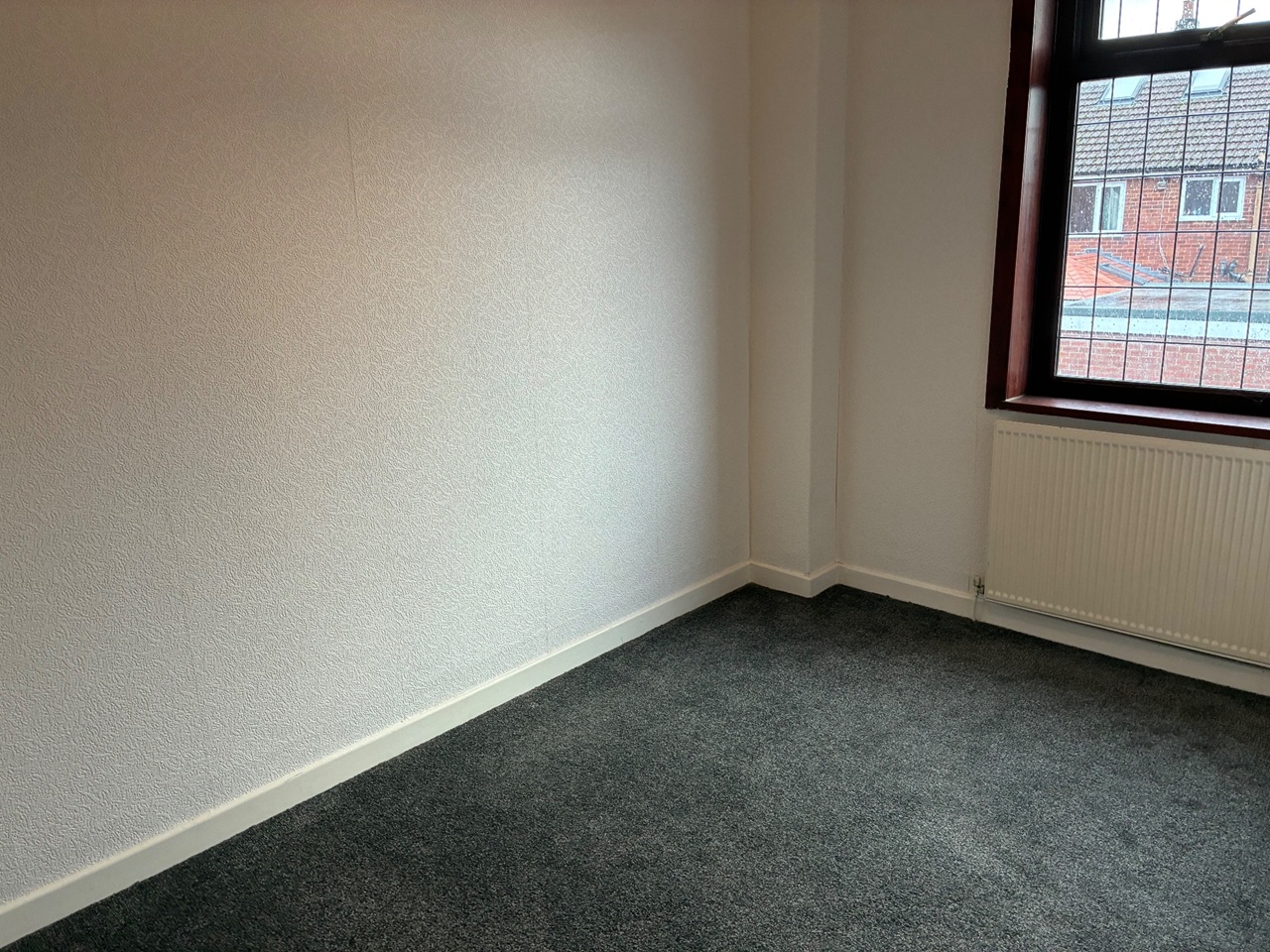 Leyland - 2 Bed Terraced House, Dunkirk Lane, PR25 - To Rent Now for £ ...