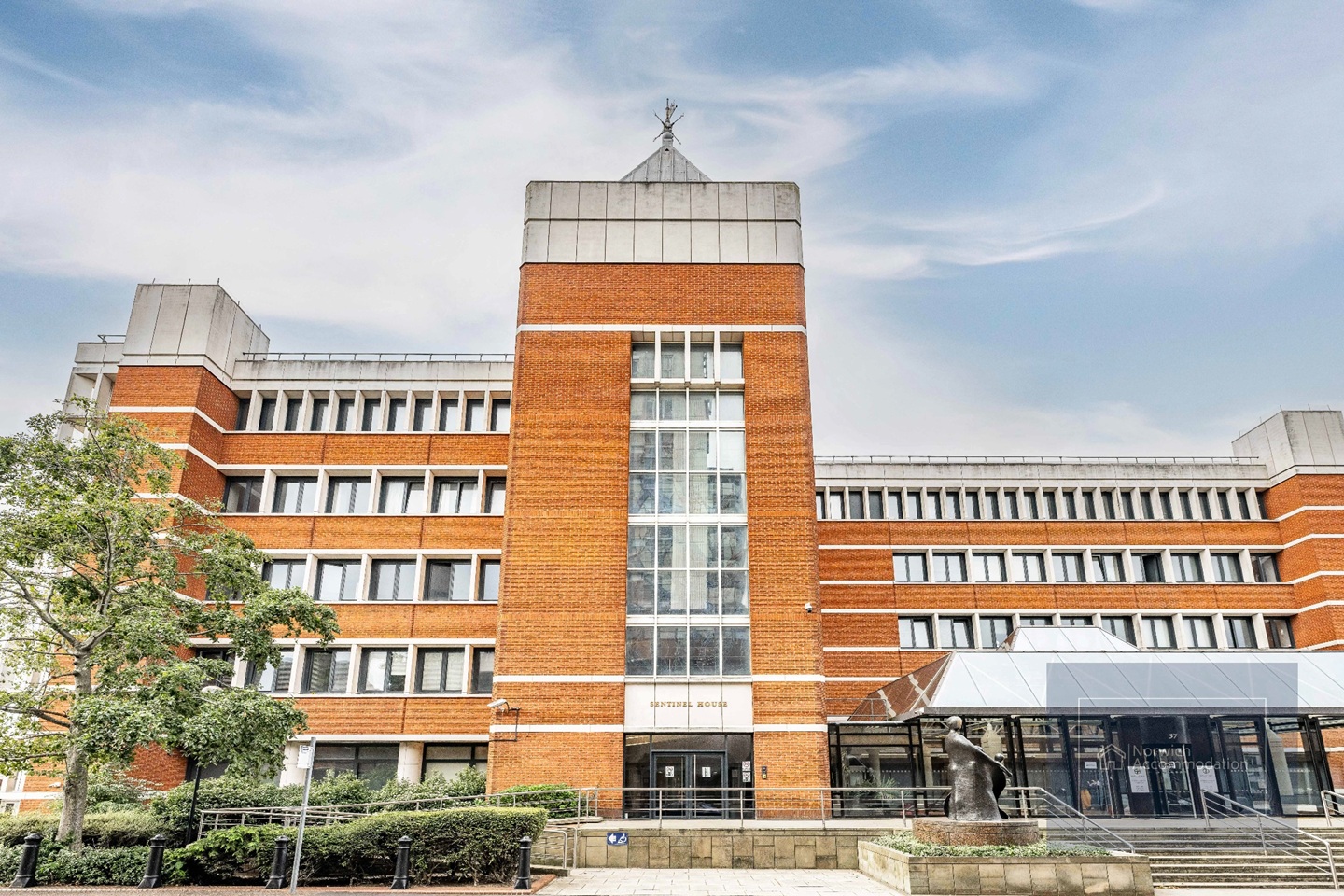 Norwich - 2 Bed Flat, Sentinel House, NR1 - To Rent Now for £1,350.00 p/m