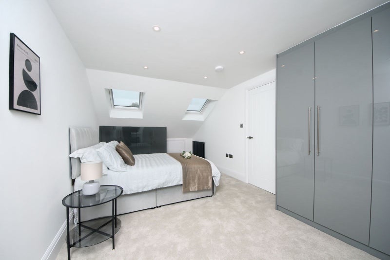 London - Room in a Shared House, Thornlaw Road, SE27 - To Rent Now for ...