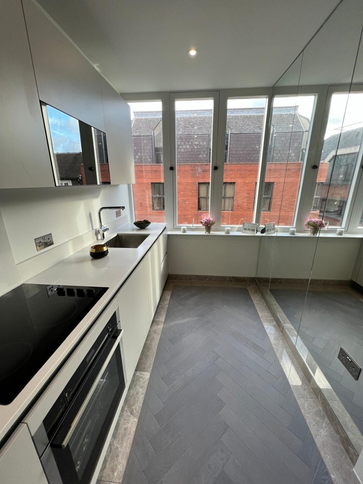 Reading - 1 Bed Flat, Duke Street, RG1 - To Rent Now for £1,250.00 p/m